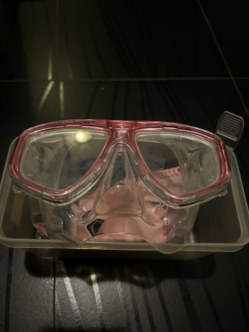 Aropec Scuba Diving Mask - Pink, Sports Equipment, Sports & Games ...