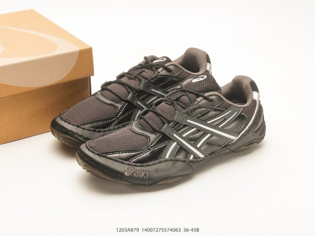 ASICS Hypersync Black shoes, Men's Fashion, Footwear, Sneakers on Carousell
