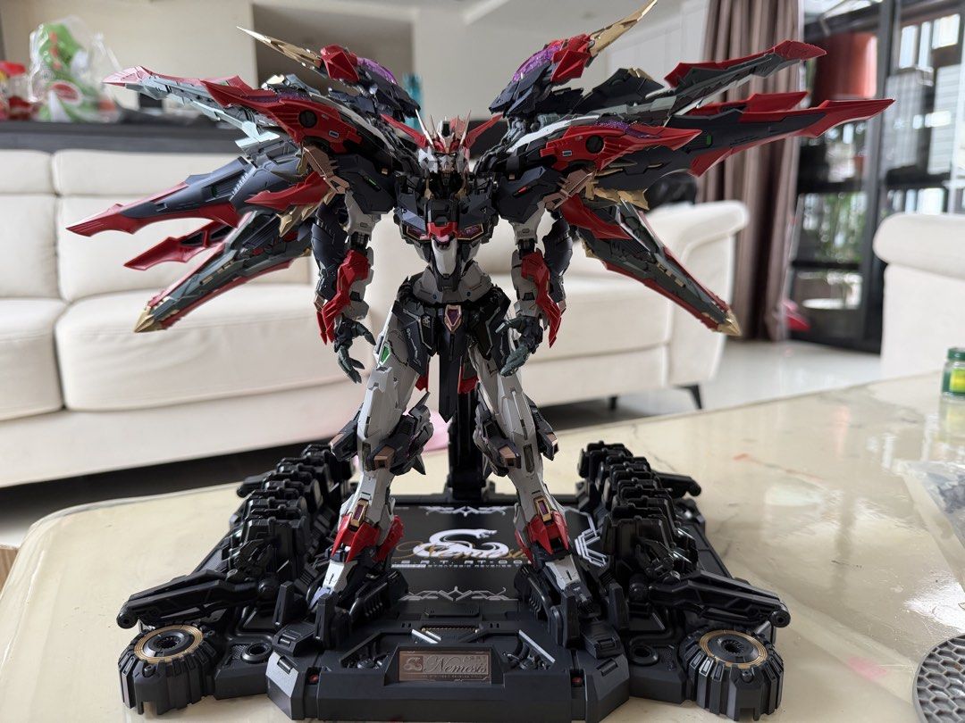 (BUILT) In-Era Nemesis RT-002, scale 1/100 复仇女神 model kit, Hobbies ...