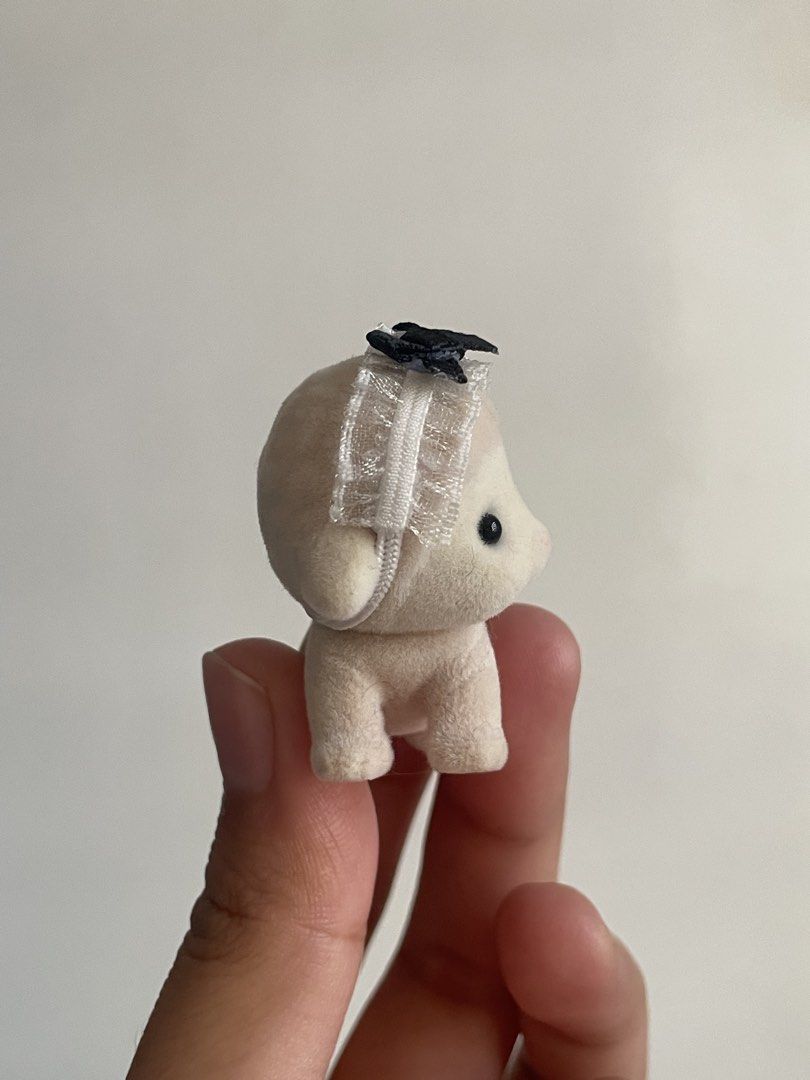 Crawling Sheep Sylvanian Families Baby Toddler, Hobbies & Toys, Toys ...