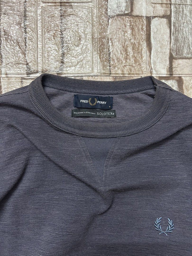 Fred perry oversize, Men's Fashion, Activewear on Carousell