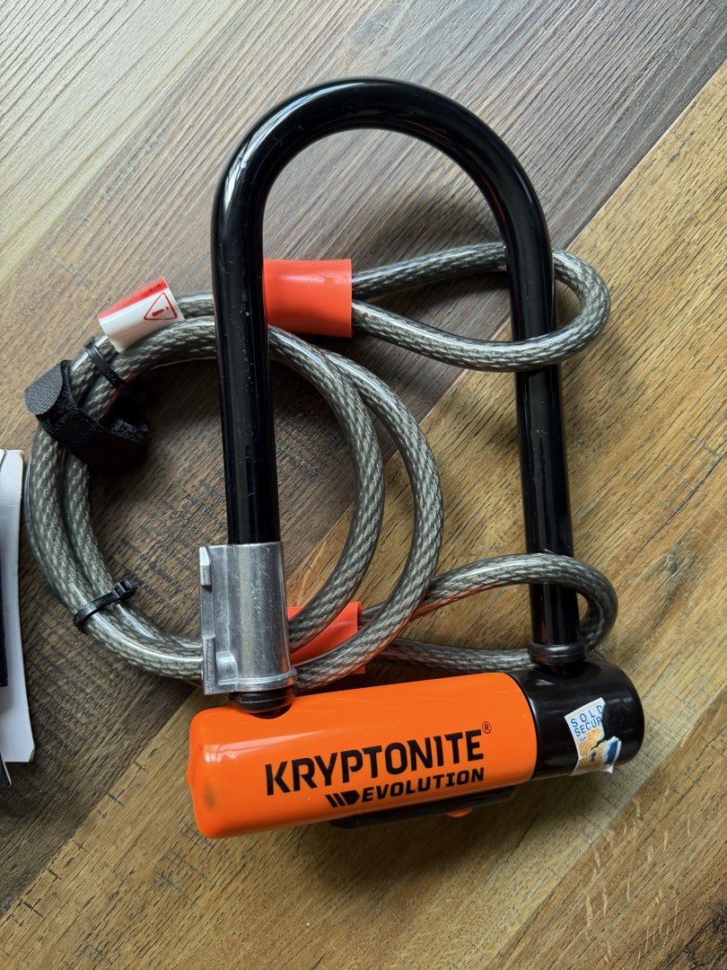 Kryptonite Evolution Mini-7 U-Lock with Cable, Sports Equipment ...