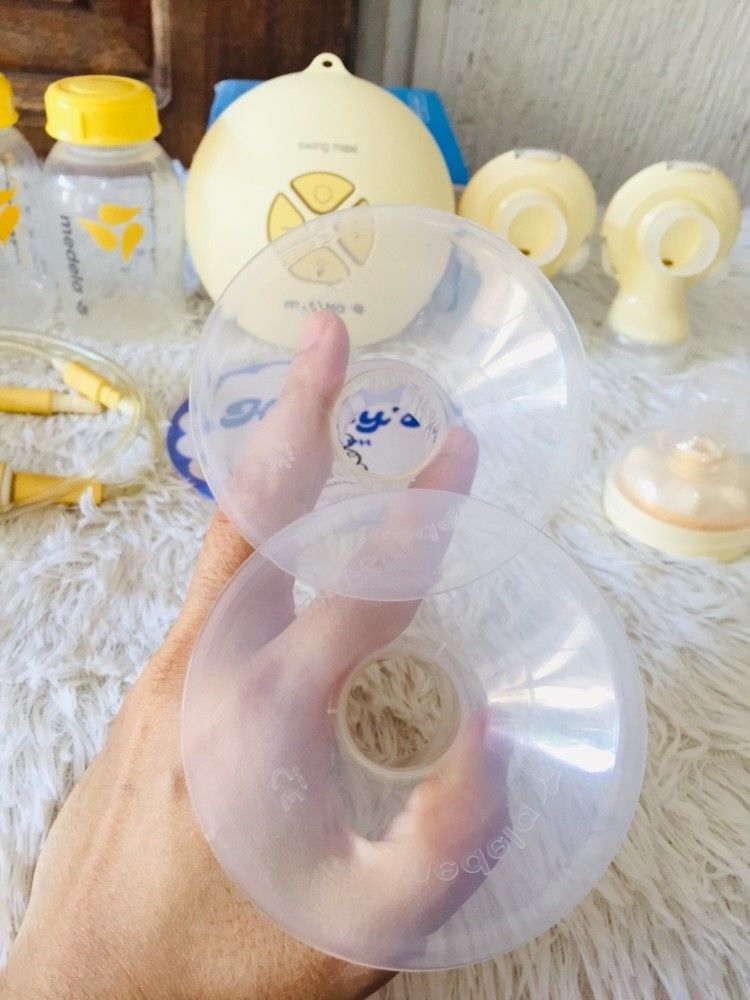 Medela swing maxi ( 2019 mfg ), Babies & Kids, Nursing & Feeding ...