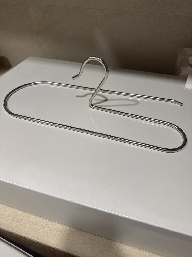 Metal Hanger, Furniture & Home Living, Home Improvement & Organisation ...
