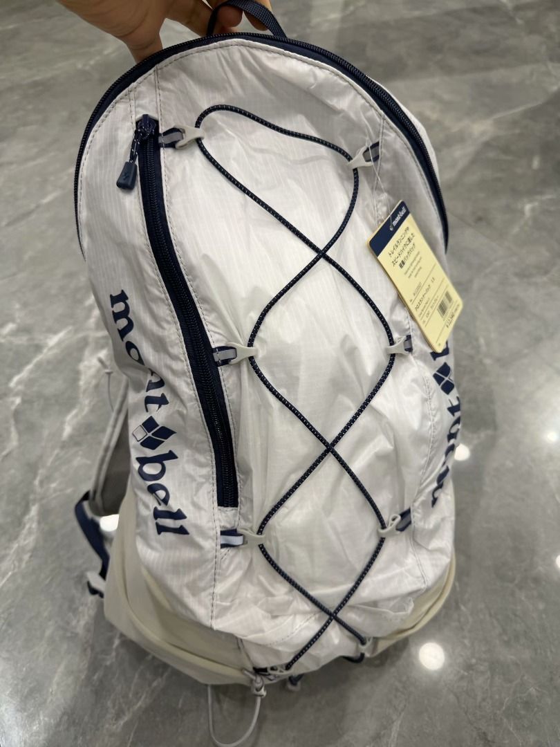 Montbell Cross Runner Pack 15L Ultralight Backpack (Black / White), Men ...