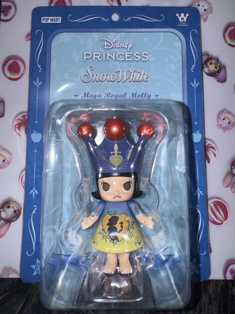 Popmart Princess Molly 100% snow white, Hobbies & Toys, Toys & Games on ...