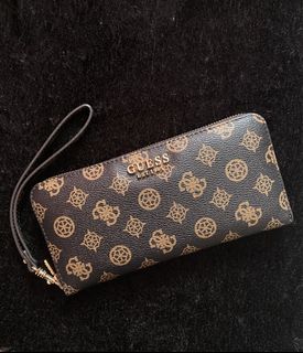 Guess preloved Dijual | Beli 1,000+ Guess preloved online | Carousell ...