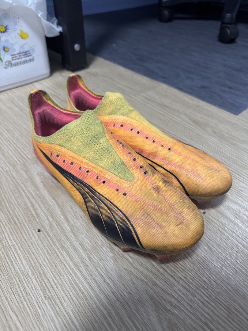 Puma Ultra Ultimate FG/AG Football Boots, Men's Fashion, Footwear ...