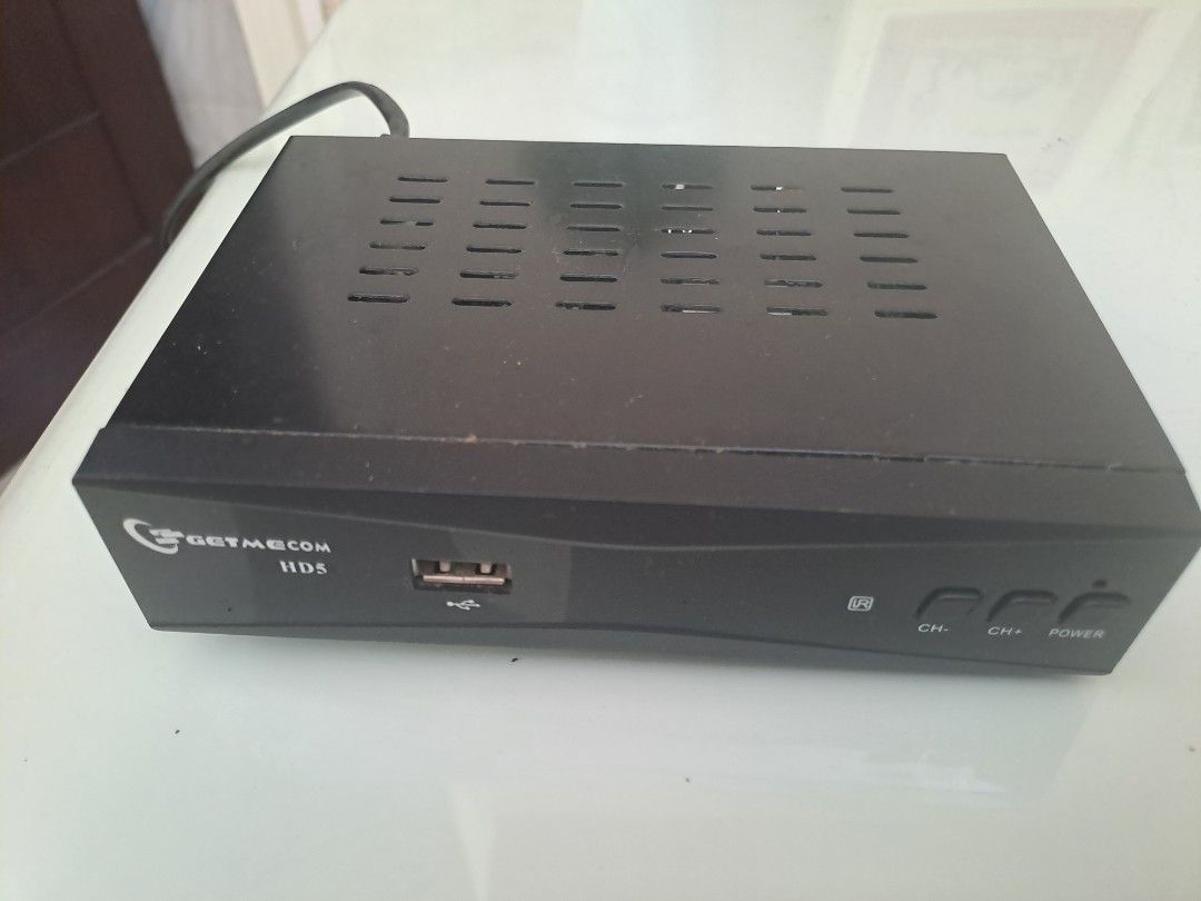 Reciever tv box parabola, Elektronik, TV & Perlengkapan Hiburan di ...