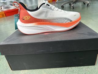 AVJV Running Shoes - Orange, Men's Fashion, Footwear, Sneakers on Carousell