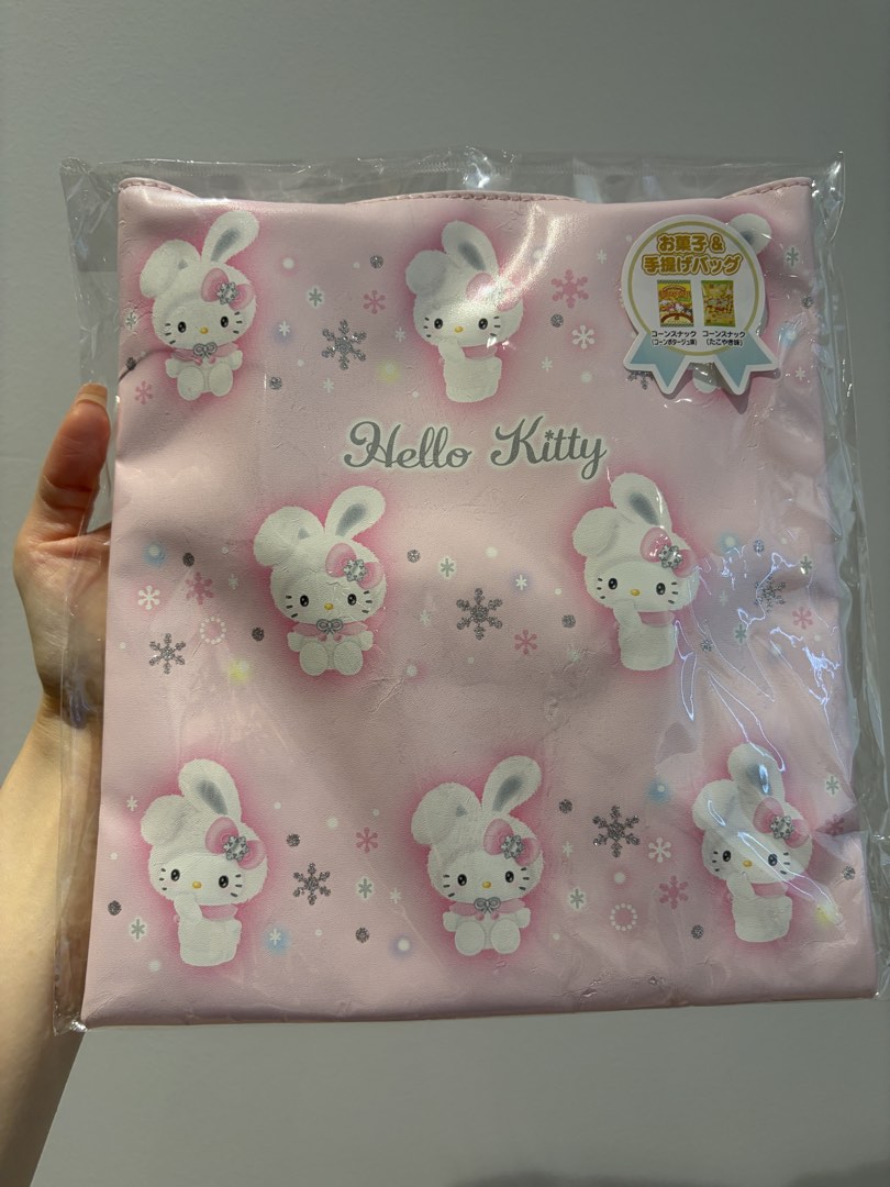 Sanrio hello kitty snow bunny wrist tote, Hobbies & Toys, Memorabilia ...