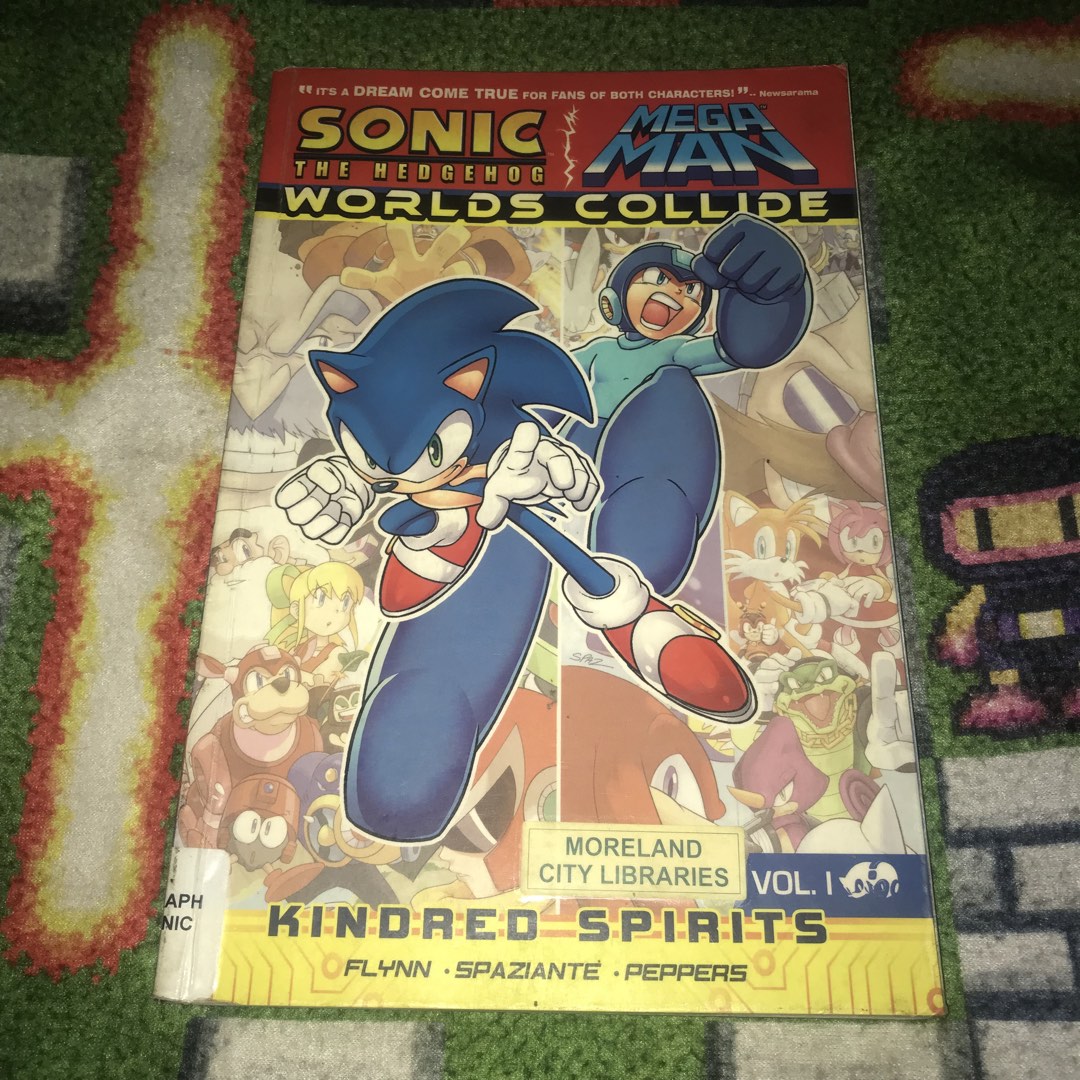 Sonic the Hedgehog Worlds Collide Vol. 1, Hobbies & Toys, Books ...