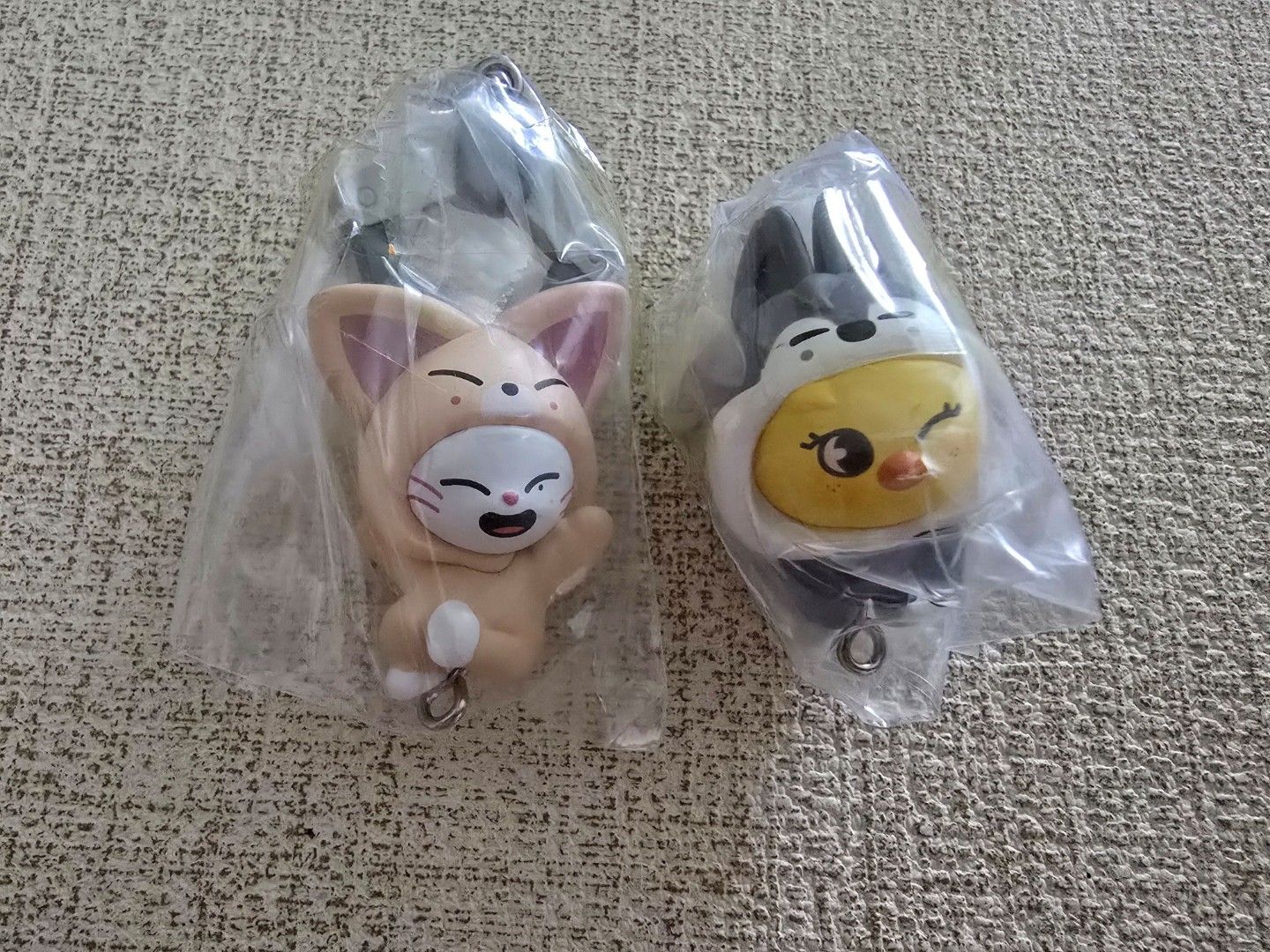 Stray Kids SKZOO Hanging Gacha / Gashaphon BbokAri and Wolfchan ...