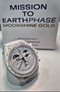 Swatch Bioceramic Moonswatch Mission to Earthphase, Men's Fashion ...