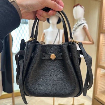 Tory Burch Lee Radziwill Bag, Luxury, Bags & Wallets on Carousell
