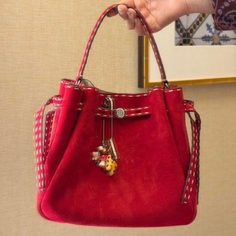Tory Burch Lee Radziwill Bag, Women's Fashion, Bags & Wallets, Cross ...