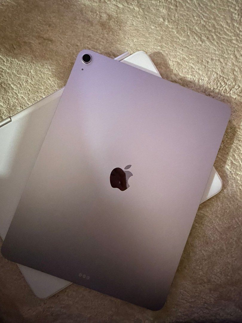 Apple iPad Air (Purple) M3 with Magic Keyboard, Computers & Tech, Parts ...