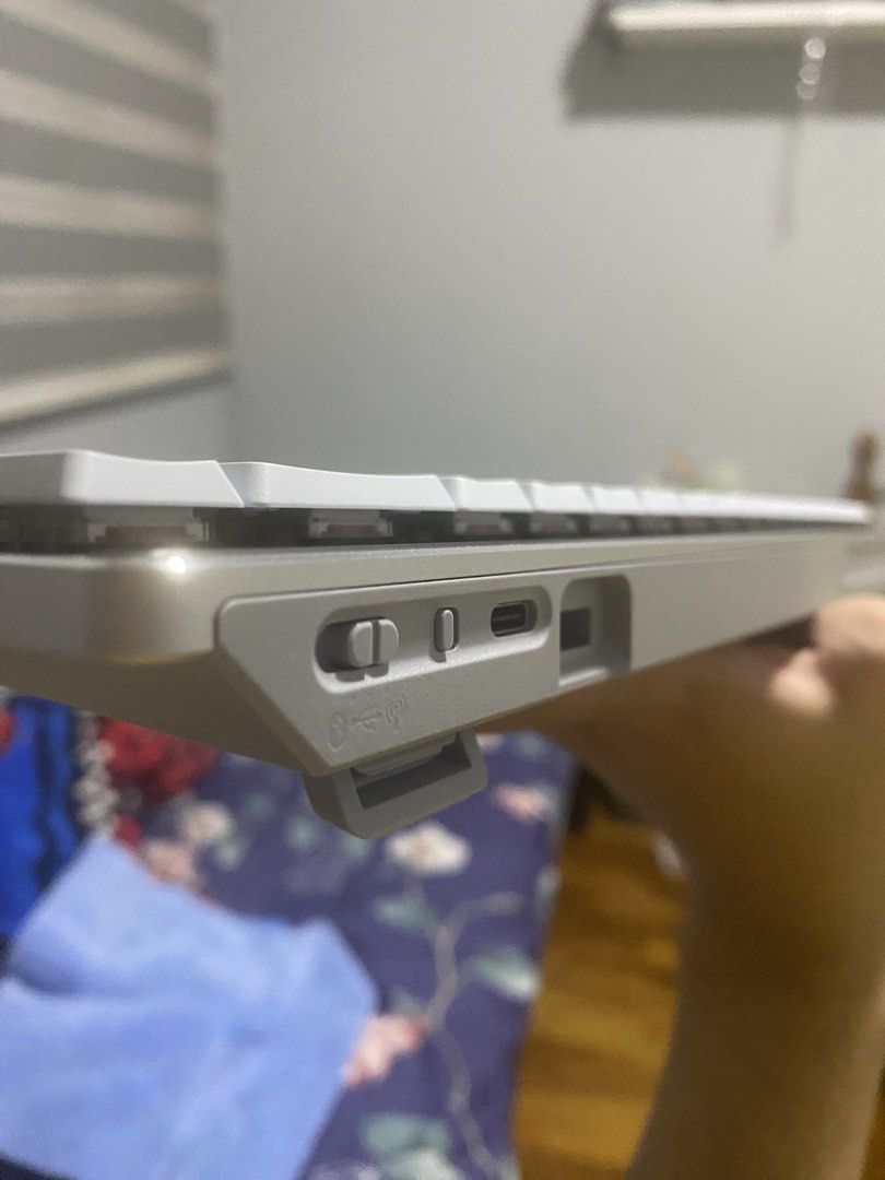 ASUS ROG Falchion RX Low Profile 65% Wireless Keyboard, Computers ...