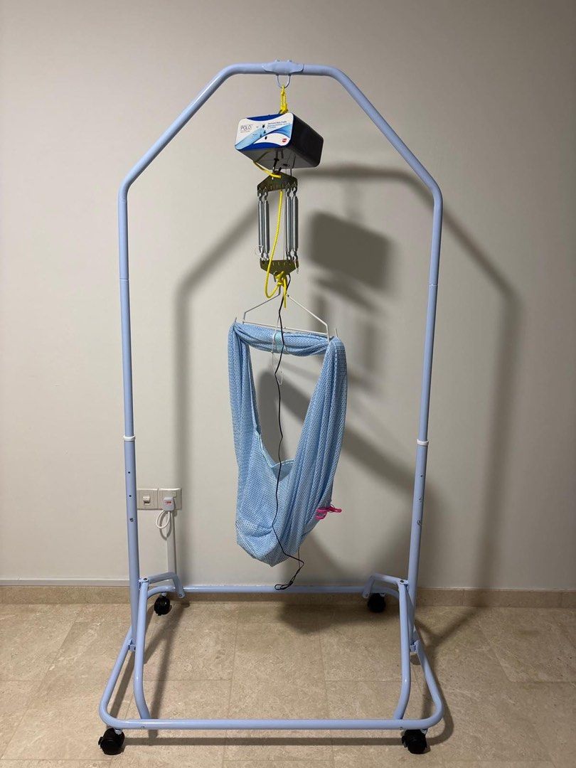 Baby Cradle with Automatic Swing, Babies & Kids, Baby Nursery & Kids ...