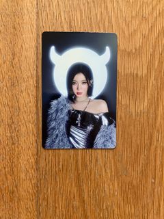 BABYMONSTER 1st Full Album [DRIP] Photocard, Hobbies & Toys ...