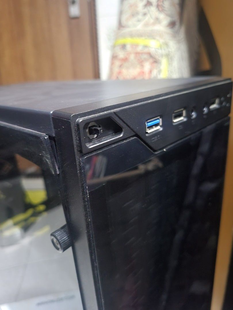 Black PC Case with clear Side Panel, Computers & Tech, Parts ...