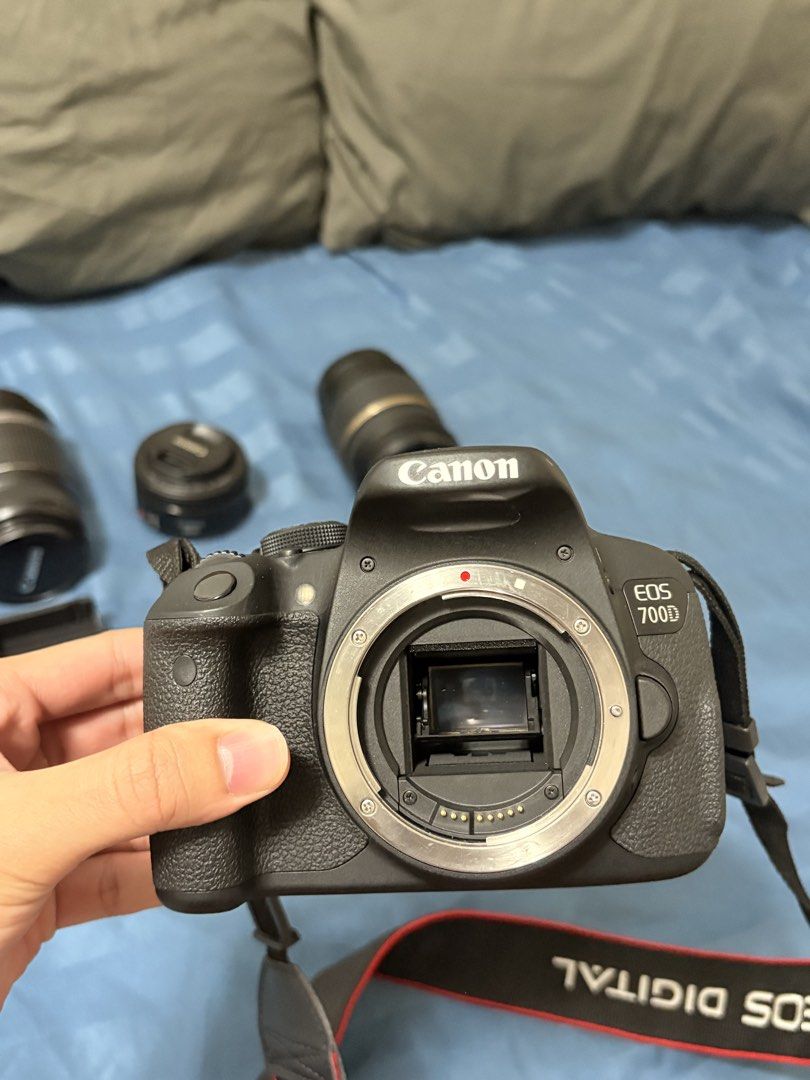 Canon EOS 700D DSLR Camera Kit, Photography, Cameras on Carousell