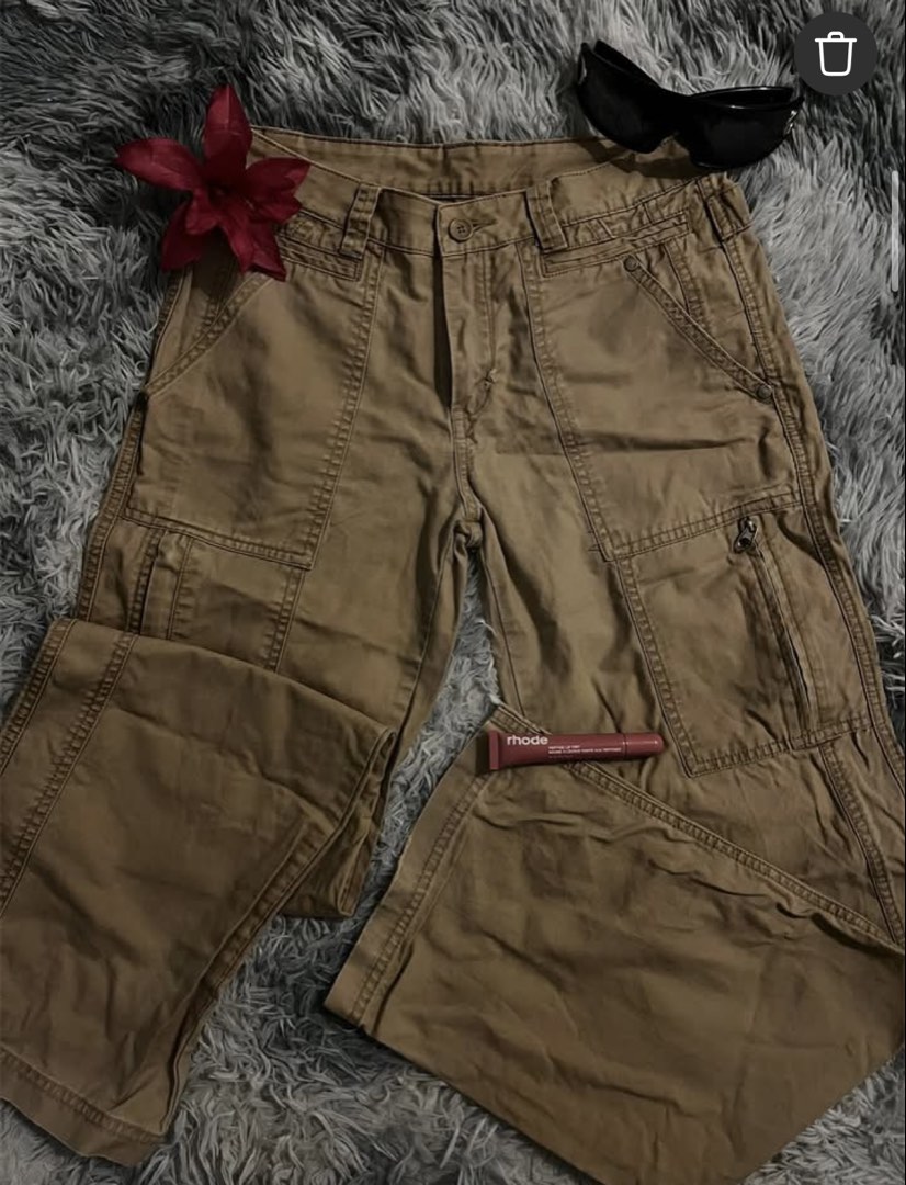 Cargo Pants, Women's Fashion, Bottoms, Jeans on Carousell