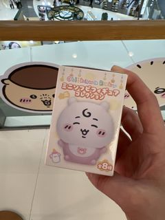 (交換)Chiikawa Baby 爬行扭蛋盲盒 吉伊, 興趣及遊戲, 玩具 & 遊戲類 - Carousell