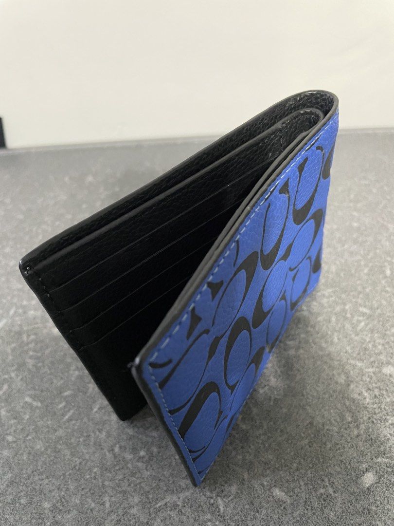 Coach Men's Blue Signature Wallet, Men's Fashion, Watches & Accessories ...