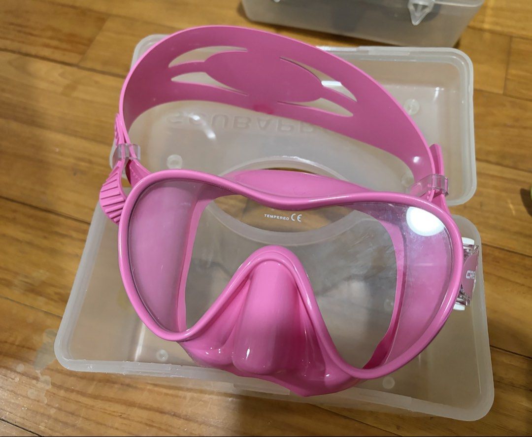 Cressi F1 Junior Pink Diving Mask, Sports Equipment, Sports & Games ...