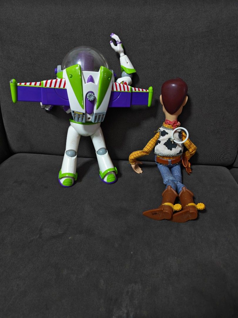 Disney Pixar Toy Story Buzz Lightyear & Woody, Hobbies & Toys, Toys ...