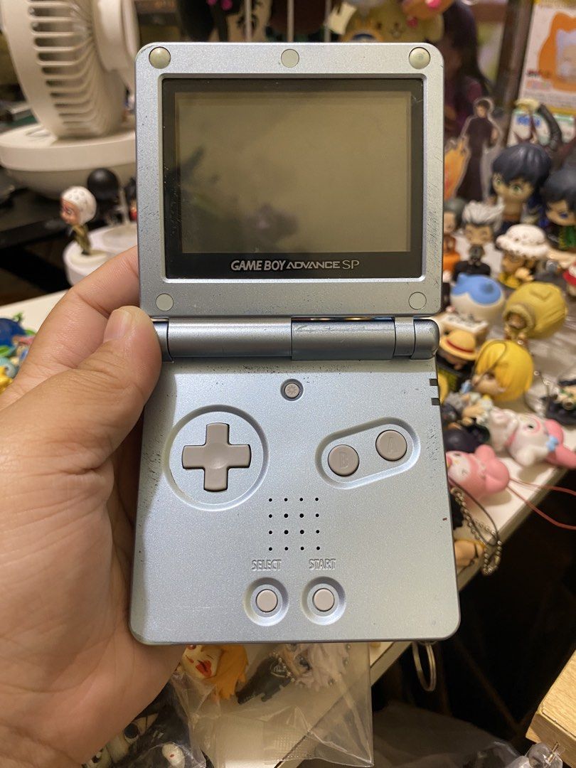Gameboy advance SP, Video Gaming, Video Game Consoles, Nintendo on ...