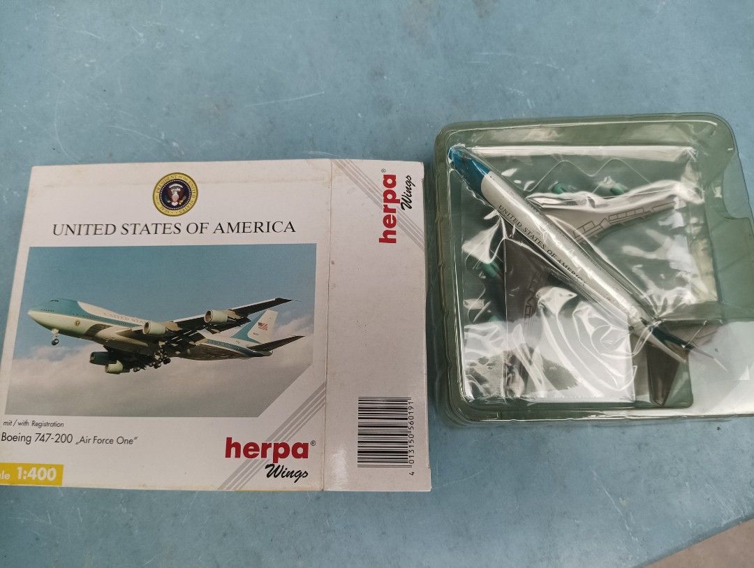 Herpa Wings Boeing 747-200 Air Force One 1:400, Hobbies & Toys ...