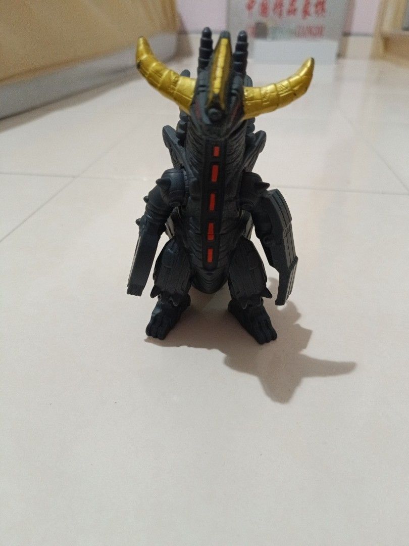 Kaiju sofubi Grand King Megalos, Hobbies & Toys, Toys & Games on Carousell