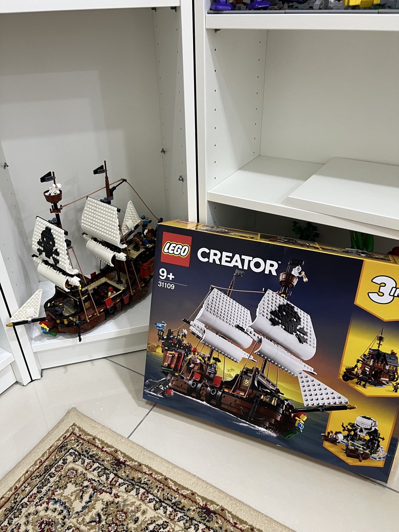 Lego 31109 Creator 3-in-1 Pirate Ship, Hobbies & Toys, Toys & Games on ...