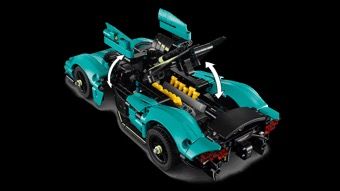Lego 42208 Technic - Aston Martin Valkyrie, Hobbies & Toys, Toys ...
