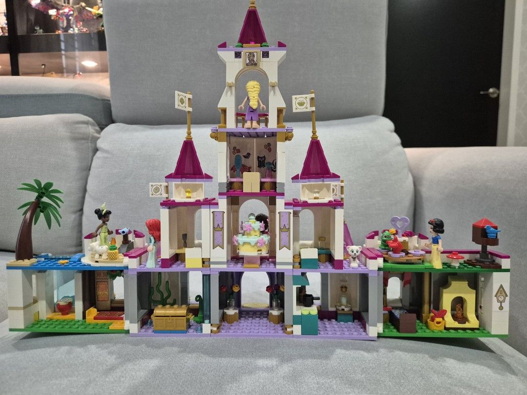 LEGO Disney Princess Ultimate Adventure Castle - 43205, Hobbies & Toys ...