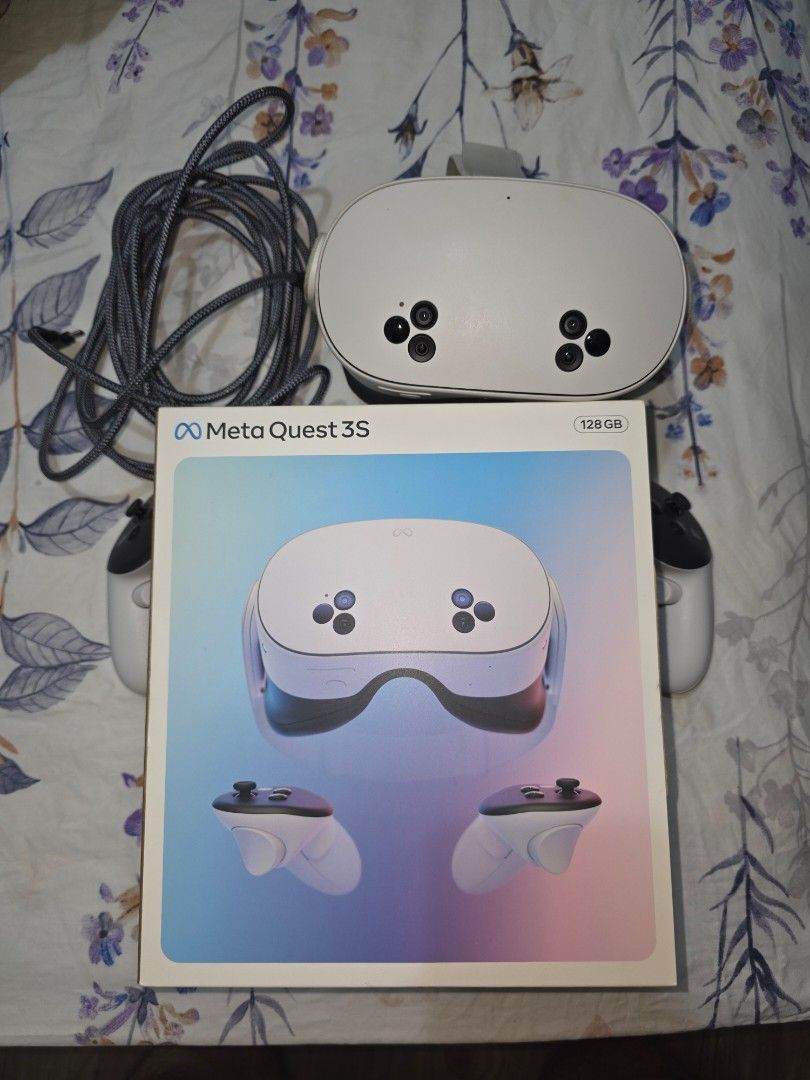 Meta Quest 3S 128GB VR Headset, Video Gaming, Gaming Accessories ...