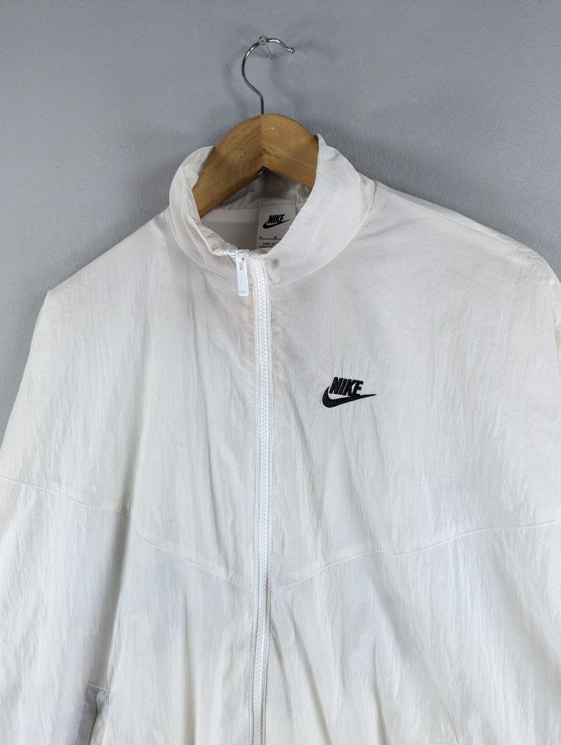 Nike White Windbreaker Baggy Jacket, Men's Fashion, Coats, Jackets and ...