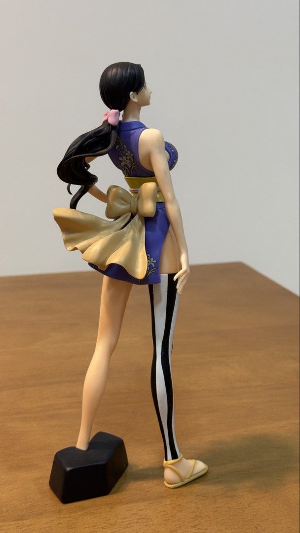 One Piece _ Nico Robin & Nami Figure, Hobbies & Toys, Toys & Games on ...