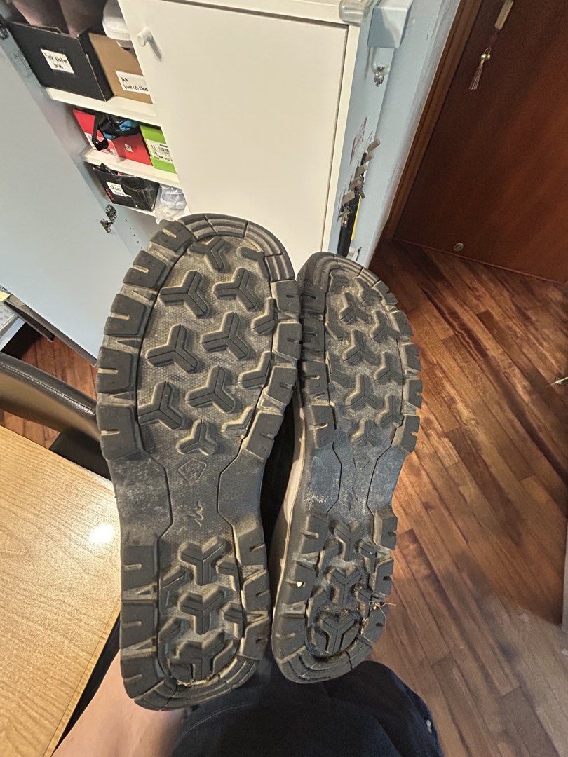 Quechua Decathlon Hiking Shoes 行山鞋, 男裝, 鞋, 波鞋 - Carousell
