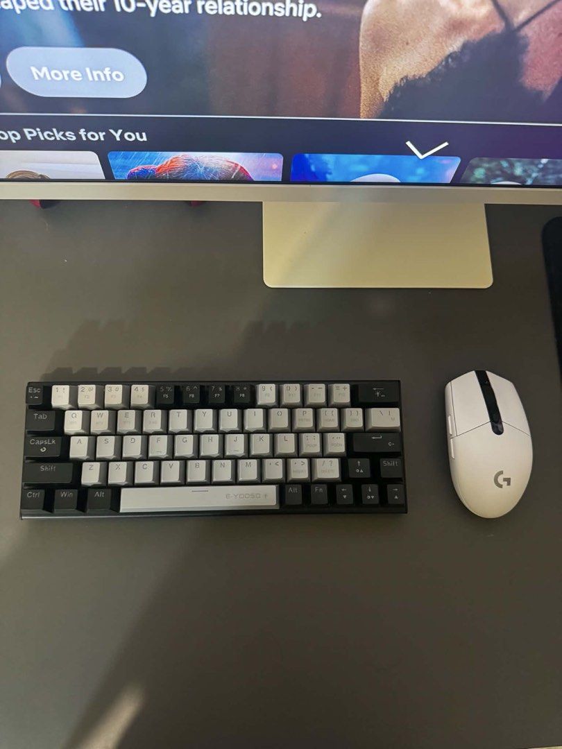 Samsung M8 Smart Monitor, Computers & Tech, Desktops on Carousell