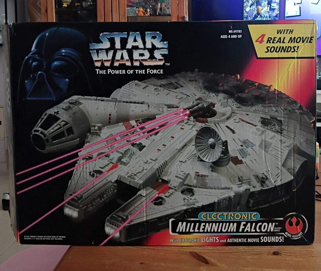 Star Wars Electronic Millennium Falcon Toy, Hobbies & Toys, Toys ...