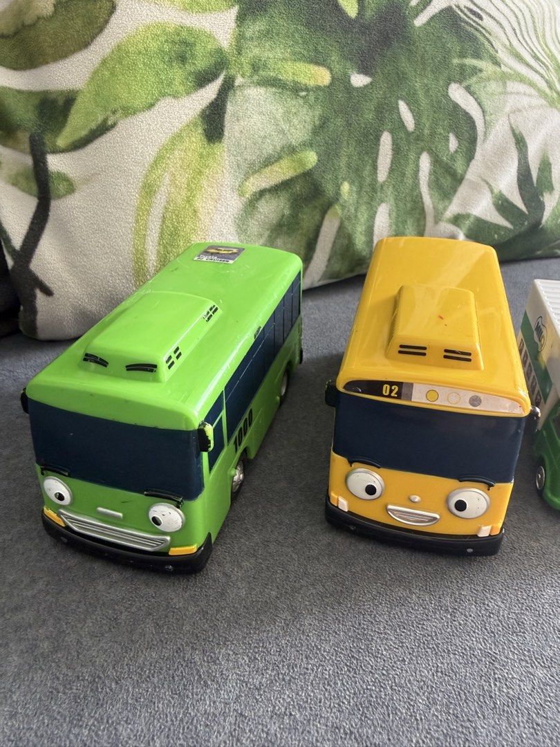 Toy Bus & Truck Bundle – Cartoon Buses + Milo Delivery Truck, Hobbies ...