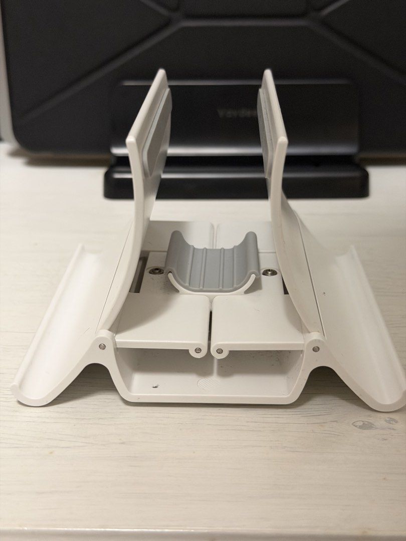 Vertical Laptop Stand Auto Locking - White, Computers & Tech, Parts ...