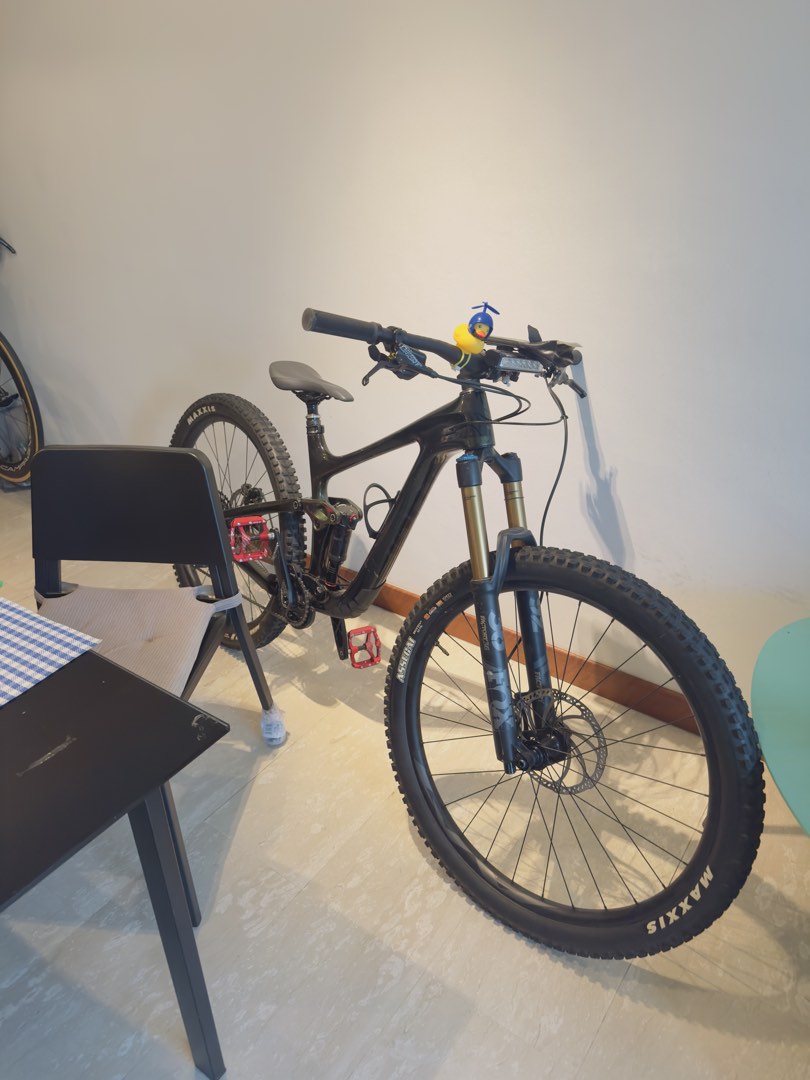 WTT/WTS Giant Reign Mountain Bike with fox 36, Sports Equipment ...