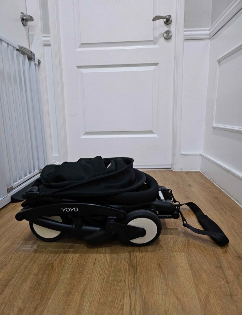 Yoyo Stroller Black, Babies & Kids, Going Out, Strollers on Carousell