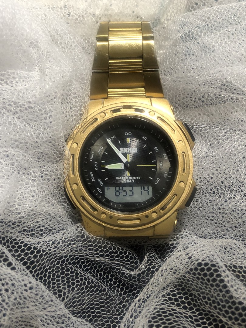 Analog /Digital Watch, Men's Fashion, Watches & Accessories, Watches on ...