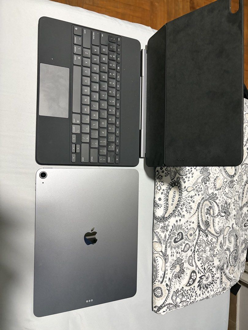 Apple iPad Air 13 inch wifi M3 chip with Apple Magic Keyboard ...