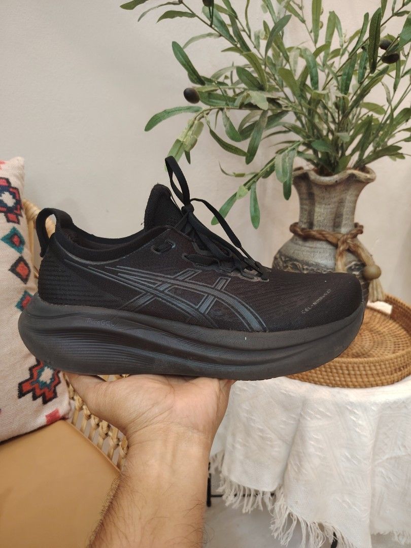 ASICS GEL-NIMBUS 27 Wide Running Shoes, Men's Fashion, Footwear ...